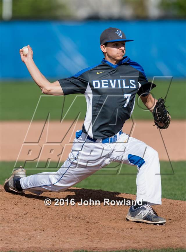 Photo 28 in the Lake Forest @ Warren Photo Gallery (136 Photos)