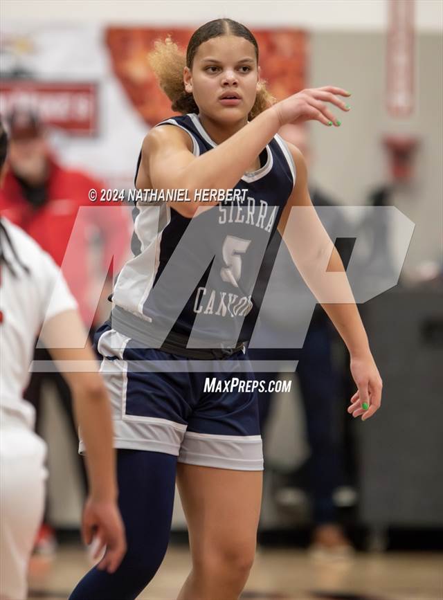 Photo 15 in the Sierra Canyon @ Etiwanda (CIF Open Division Final) Photo Gallery (253 Photos)