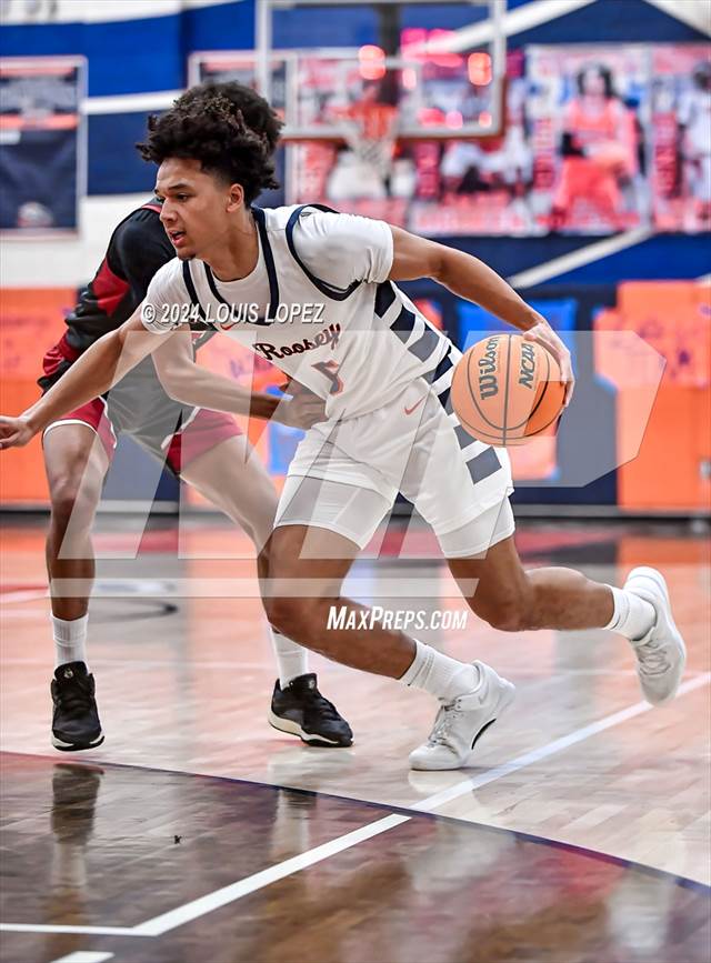 Photo 27 in the St. Pius X-St. Matthias Academy @ Roosevelt (CIF SS ...