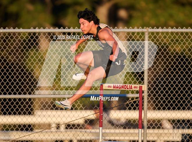 Photo 20 in the Dog Pound Invitational (300M Hurdles) Photo Gallery (28 ...