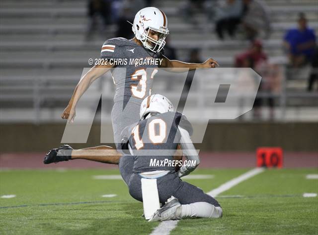 Photo 17 in the W.T. White vs R.L. Turner @ Loos Stadium Photo Gallery ...
