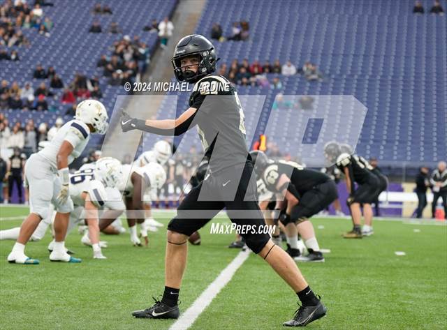 Photo 2 in the Seton Catholic vs Royal (WIAA 1A Final) Photo Gallery (198 Photos)