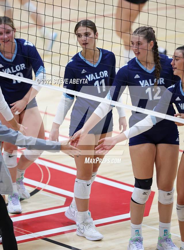 valor_christian_regis_jesuit_girls_volleyball_photo.jpg
