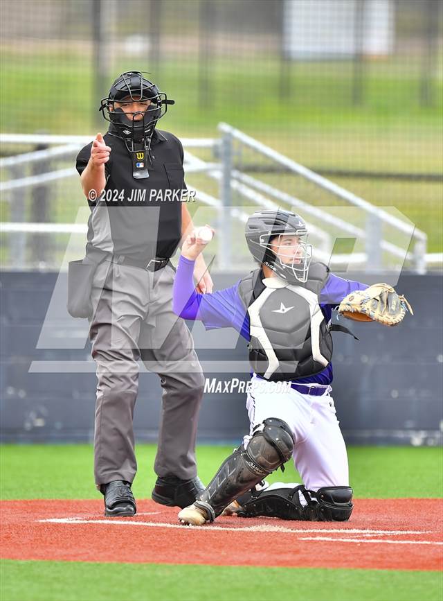 Photo 16 in the Glenn vs. Elgin (LISD Tournament) Photo Gallery (186 ...