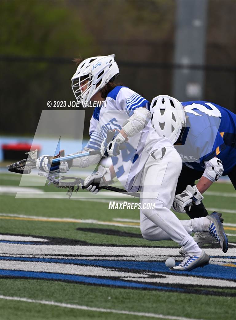 Photo 1 in the Kenmore East @ Grand Island Photo Gallery (139 Photos)