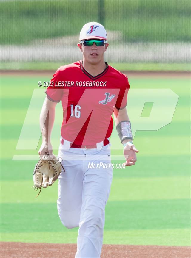 Photo 8 in the Jourdanton vs. Hallettsville (UIL 3A Regional ...