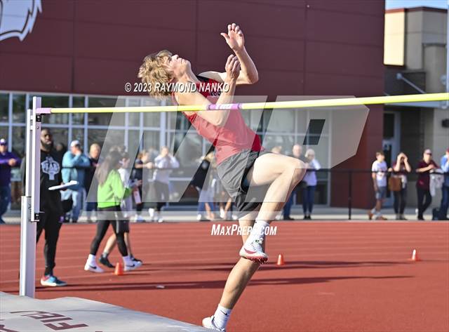 Photo 68 in the IHSAA Region 5 (High Jump) Photo Gallery (117 Photos)