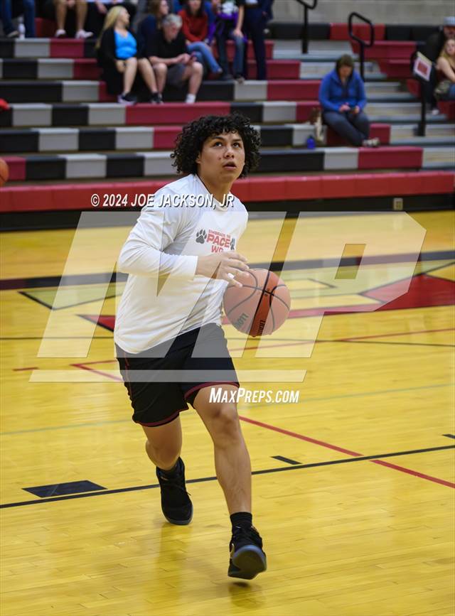 Photo 11 in the Walden Grove @ Empire Photo Gallery (228 Photos)