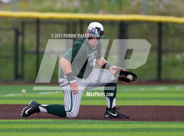 Photo 31 in the Edgewood vs. Scurry-Rosser (UIL 3A Area Playoff) Photo ...