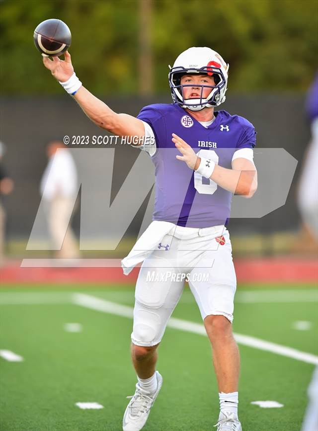 Photo 22 in the Ensworth @ Father Ryan Photo Gallery (257 Photos)