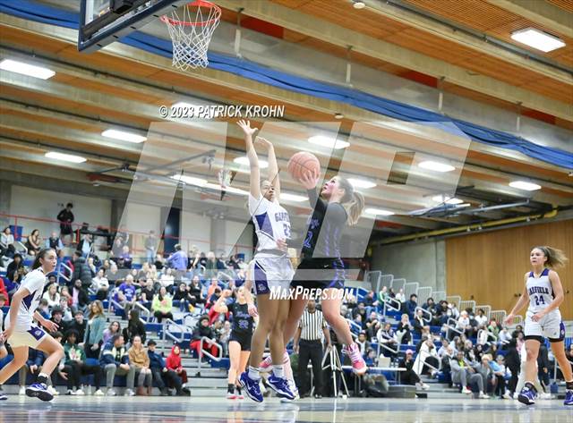 Photo 1 in the Lake Washington vs. Garfield (3A Girls District 2) Photo ...