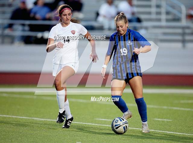Photo 37 in the Colleyville Heritage vs Midlothian (UIL 5A Bi-District ...