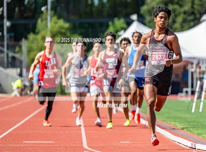 Photo 80 in the UIL 2A Boys Track & Field Finals Photo Gallery (93 Photos)