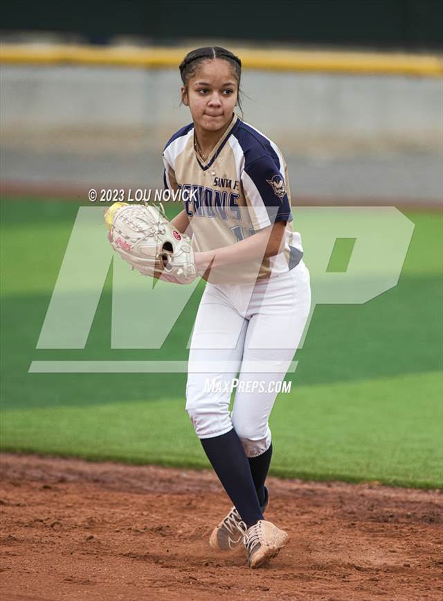 Photo 8 in the Albuquerque Academy @ Santa Fe Photo Gallery (42 Photos)