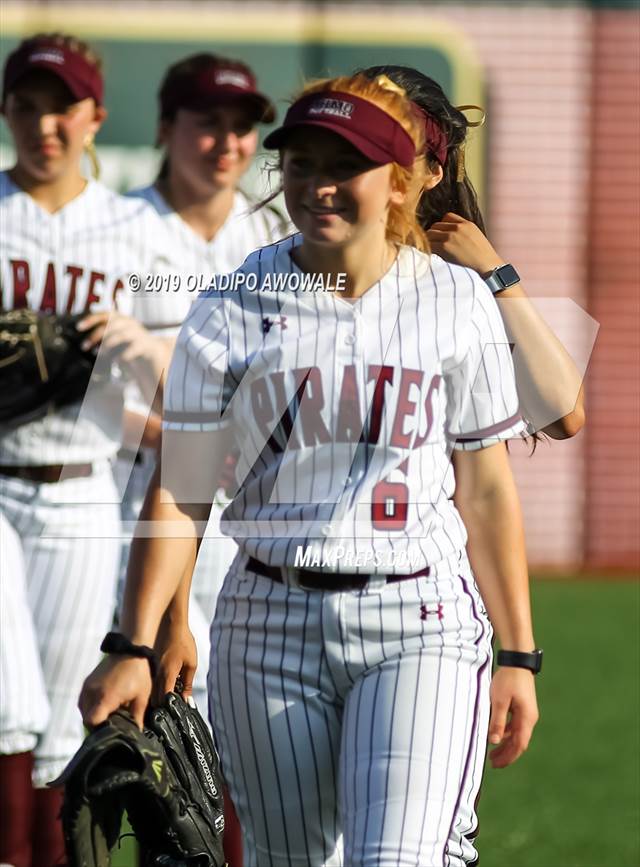 Photo 15 in the Klein Collins vs. Wylie (UIL 6A Regional Final) Photo ...
