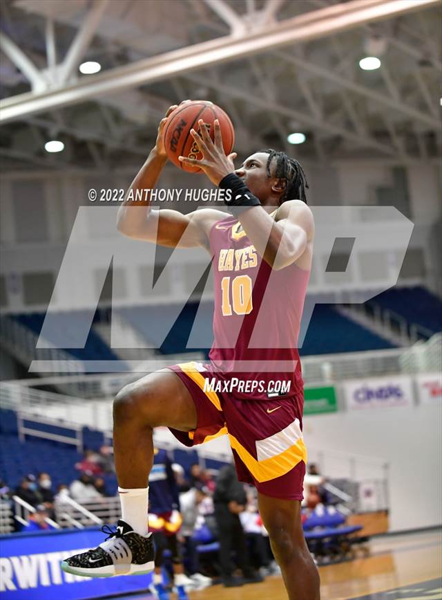 Photo 1 in the Archbishop Stepinac vs. Cardinal Hayes (CHSAA ...
