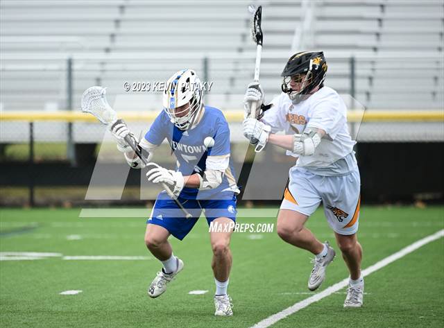 Photo 113 in the Newtown @ Daniel Hand Photo Gallery (725 Photos)