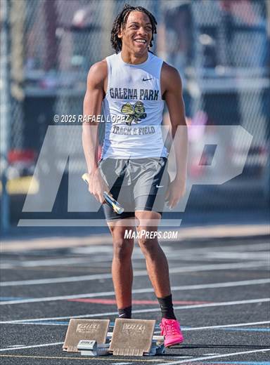 Photo 13 in the Spartan Relays (4x100M) Photo Gallery (34 Photos)