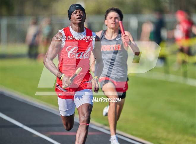 Photo 32 in the Spartan Relays (4x100M) Photo Gallery (34 Photos)