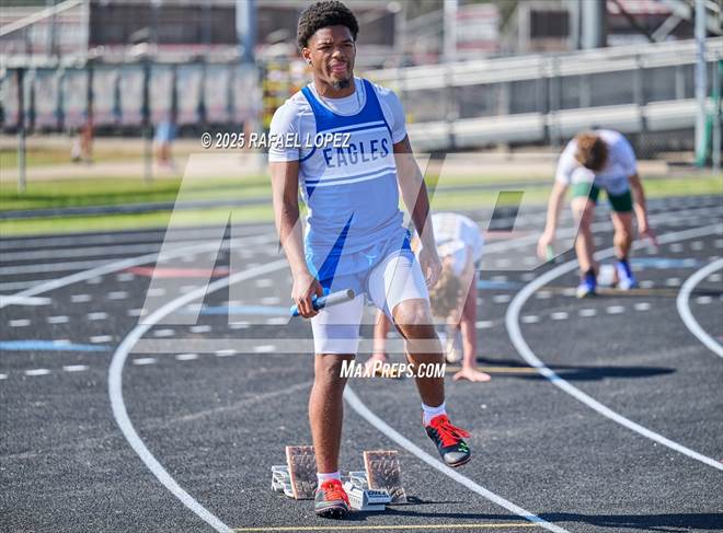 Photo 19 in the Spartan Relays (4x100M) Photo Gallery (34 Photos)