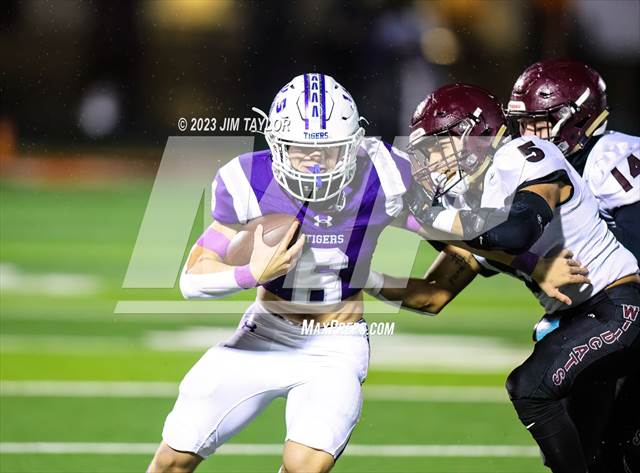 Photo 14 in the Jacksboro vs Callisburg (UIL 3A Bi-district playoff ...