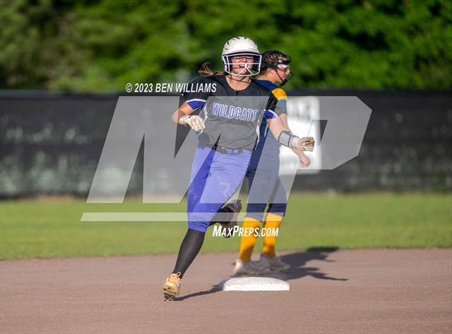 Photo 1 in the Sneads vs Altha (FHSAA 1A District 3 Final) Photo ...