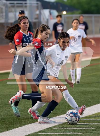 Veterans Memorial vs. Vela (UIL Soccer 5A Region 3 & 4 Bi-District ...