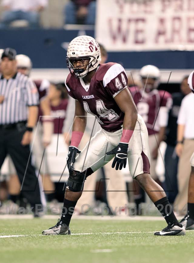 Photo 11 in the Cameron Yoe vs. Wall (UIL 2A Division 1 Final) Photo ...