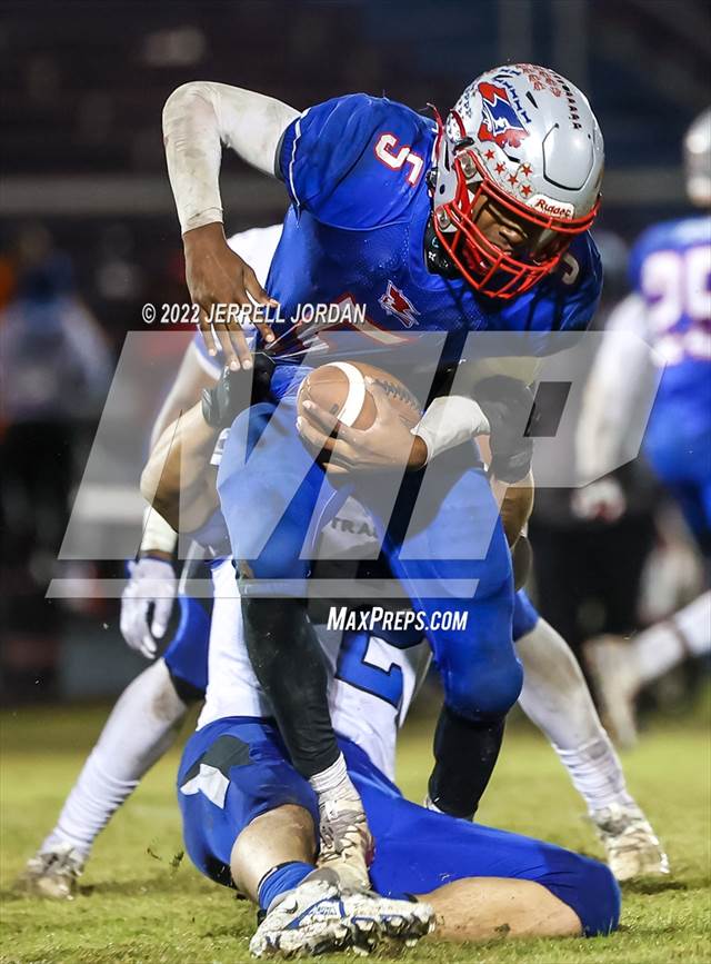 Photo 4 in the Heide Trask @ Pender Photo Gallery (162 Photos)