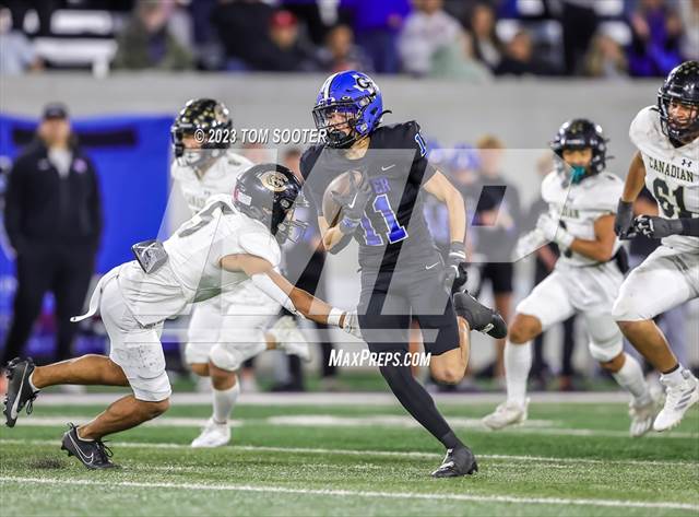 Photo 53 in the Canadian @ Gunter (UIL Football 3A D2 Semifinal) Photo ...