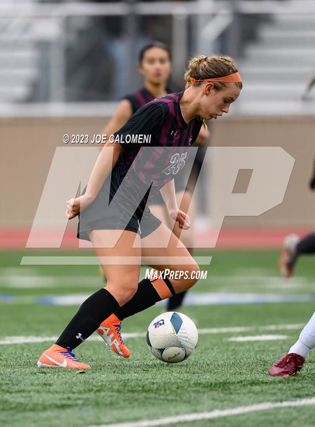 Photo 172 in the Round Rock vs Taft (UIL 6A Region 4 Semifinals) Photo ...