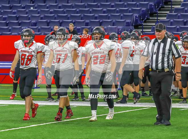 Photo 3 in the Franklin County vs Rushville @ Lucas Oil Stadium Photo ...