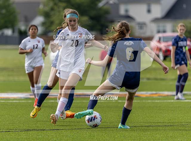 Photo 85 in the Wesclin @ Father McGivney Catholic (IHSA 1A Regional ...
