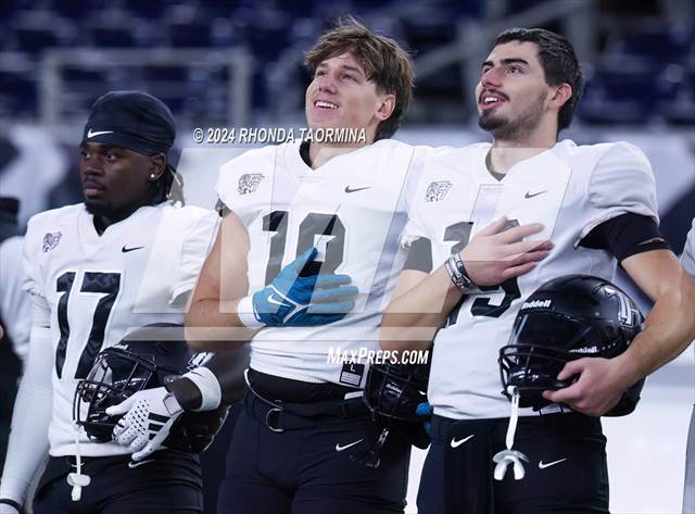 Photo 1 in the Iowa Colony vs. Randle (UIL 5A D2 Football Region III ...