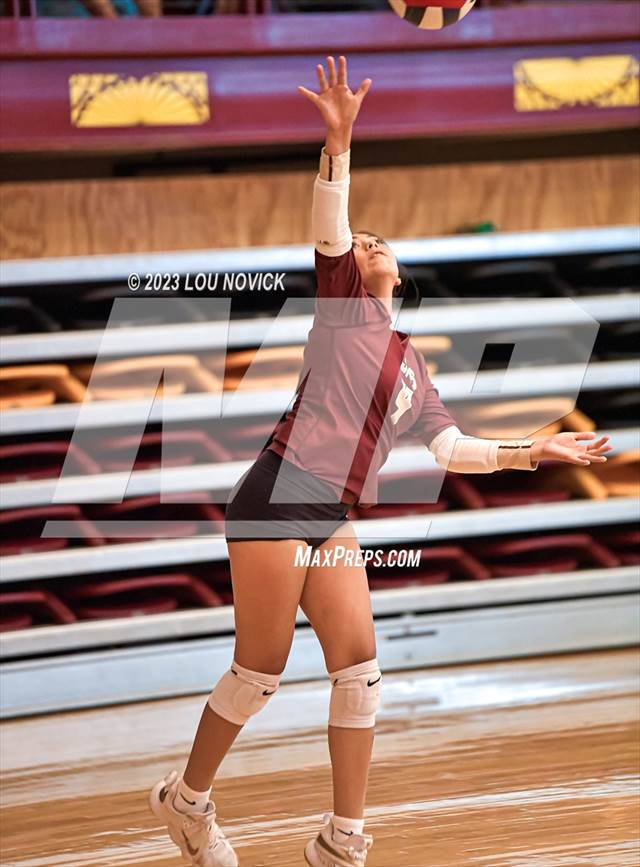 Photo 27 in the Laguna Acoma @ Santa Fe Indian (Pink-Out Tournament ...