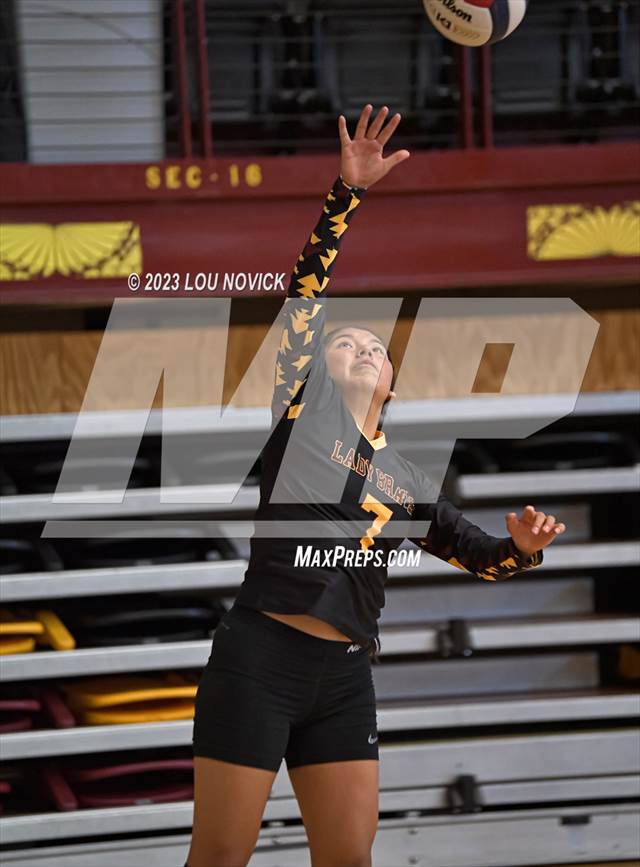 Photo 21 in the Laguna Acoma @ Santa Fe Indian (Pink-Out Tournament ...