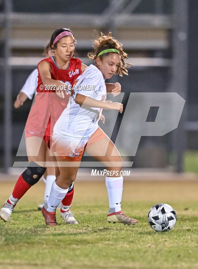 Photo 5 in the Lee vs Madison Photo Gallery (282 Photos)