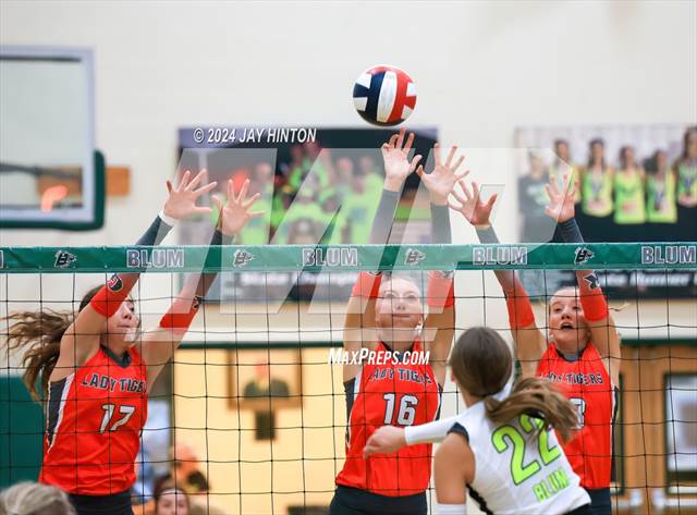 Photo 26 in the Glen Rose @ Blum Photo Gallery (66 Photos)