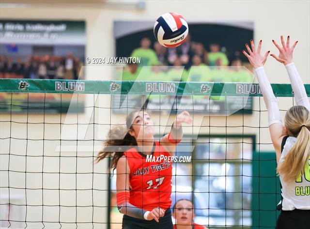 Photo 21 in the Glen Rose @ Blum Photo Gallery (66 Photos)