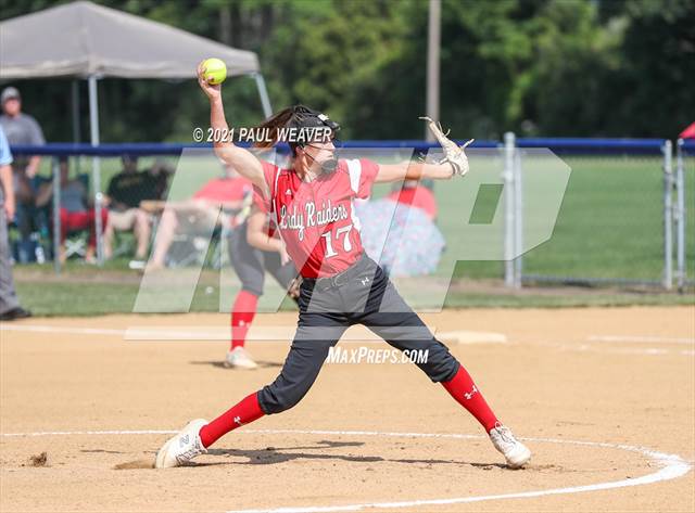 Photo 4 in the Montgomery vs. Old Forge (PIAA Class A First Round ...