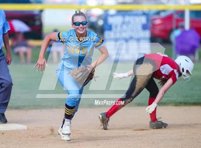 Photo 25 in the Montgomery vs. Old Forge (PIAA Class A First Round ...