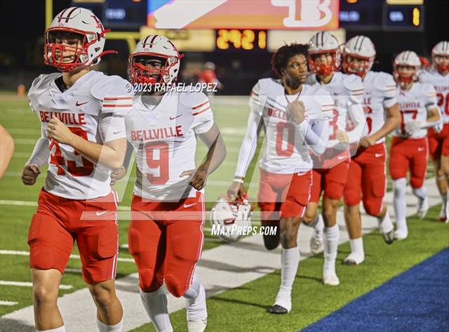 Photo 7 in the Wimberley vs. Bellville (UIL Football 4A D2 Semifinal ...