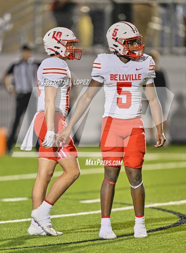 Photo 120 in the Wimberley vs. Bellville (UIL Football 4A D2 Semifinal ...