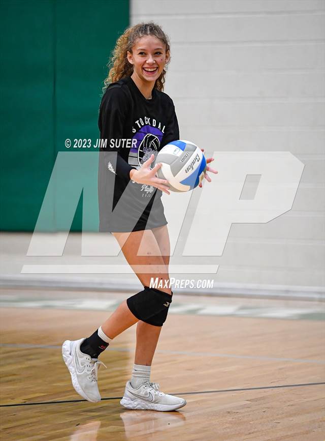 schulenburg_vs_stockdale_(uil_2a_region_iv_semifinal)_girls_volleyball ...