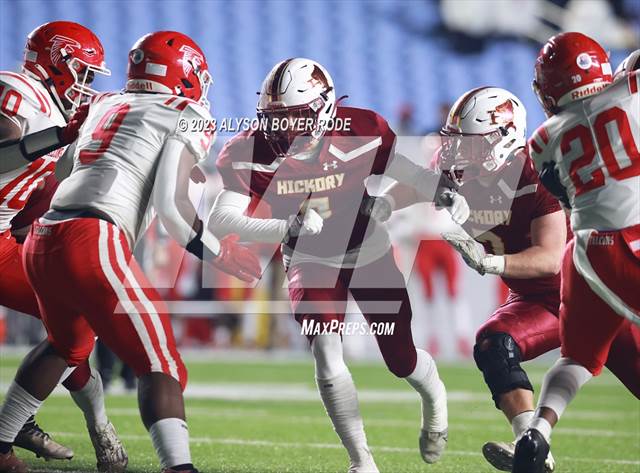 Photo 4 in the Seventy-First @ Hickory (NCHSAA 3A Final) Photo Gallery ...