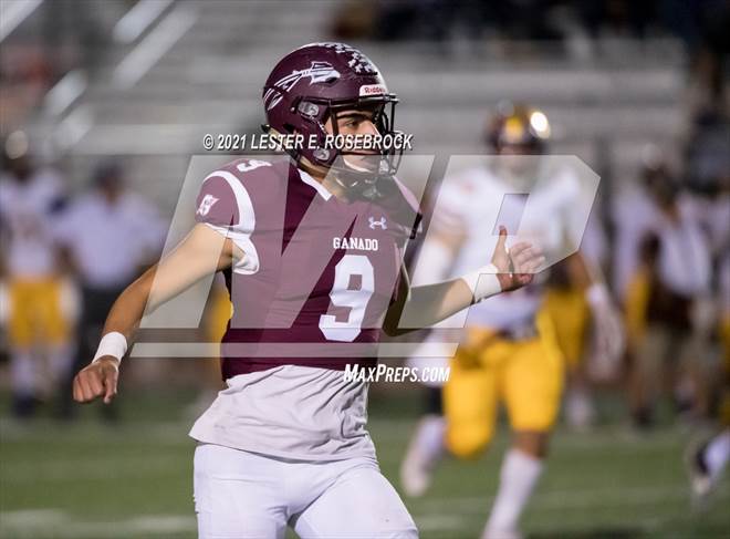 Photo 4 in the Ganado vs. Ozona (UIL 2A Bi-District Playoffs) Photo ...