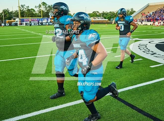 Photo 1 in the Dawson @ Pasadena Memorial Photo Gallery (245 Photos)