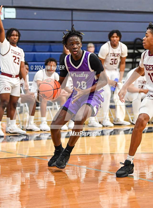 Photo 37 in the Silsbee vs Wheatley (UIL 4A Reg III Semifinal) Photo ...