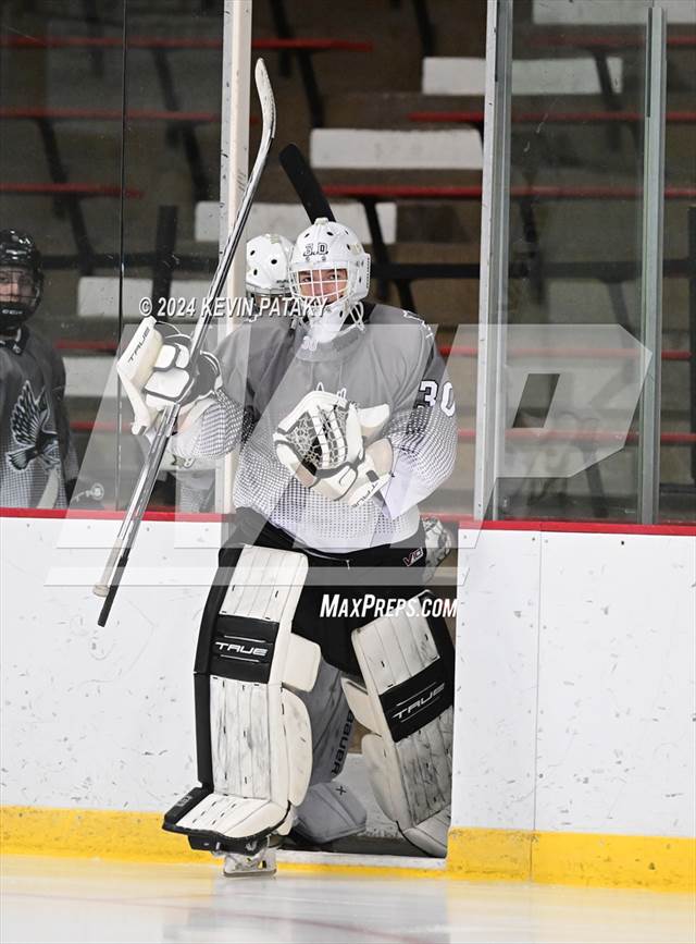 Photo 2 in the Simsbury @ Xavier Photo Gallery (1102 Photos)