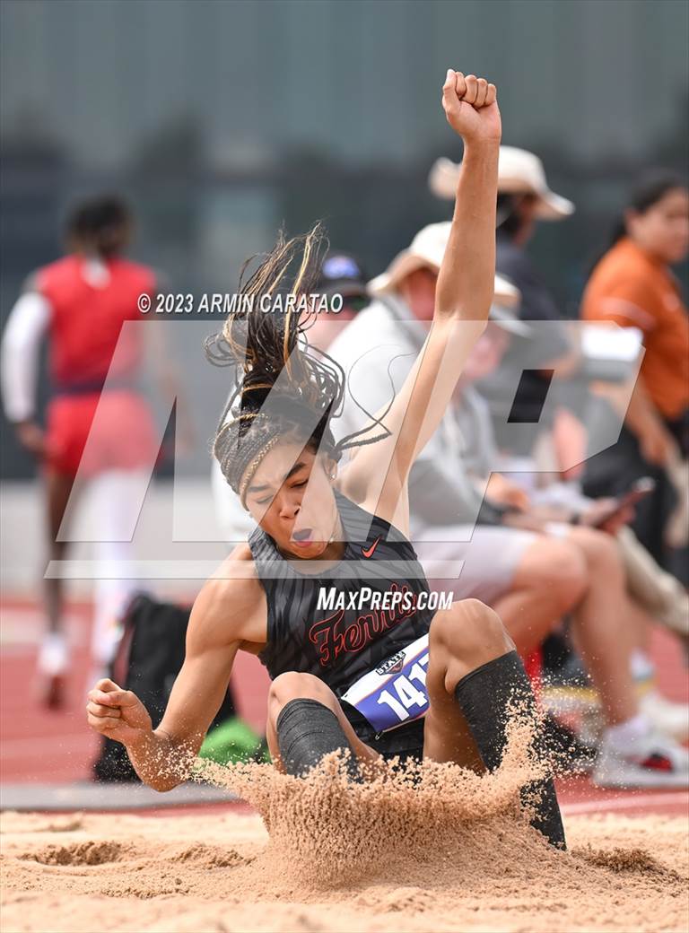 Photo 105 in the UIL 4A Track & Field Finals Photo Gallery (197 Photos)